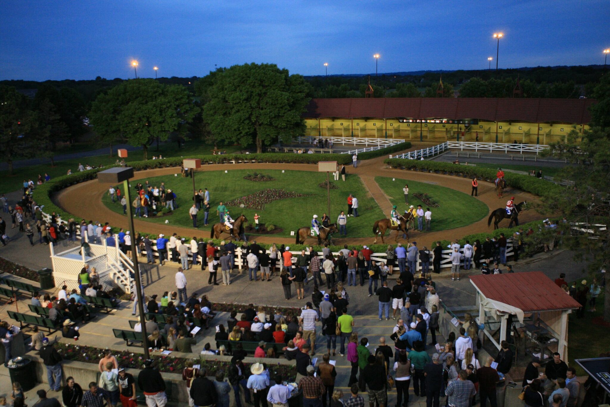 Live Horse Racing From Canterbury Park In Shakopee MN